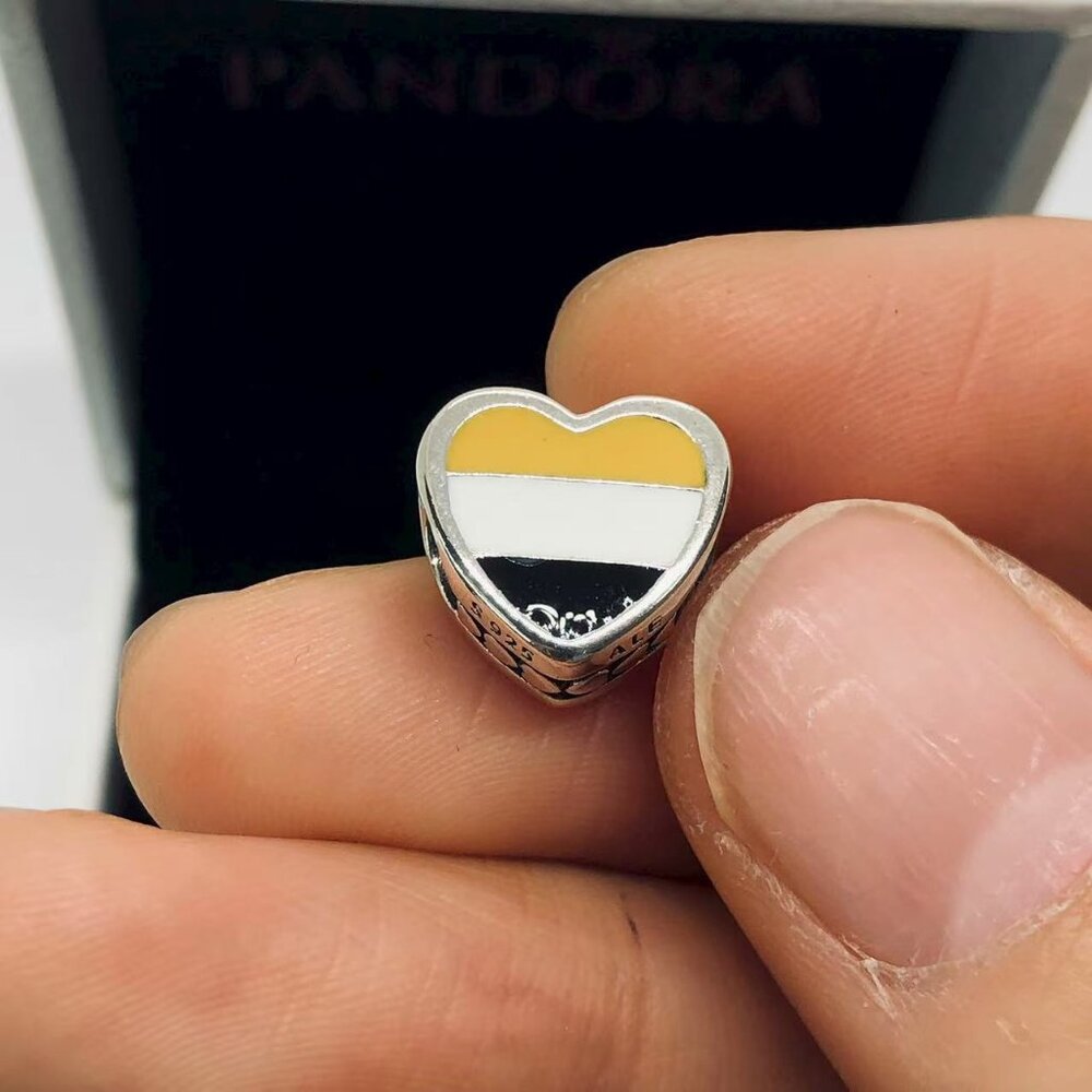 Pandora Garifuna Community Country Flag Exclusive Hea… - Gem